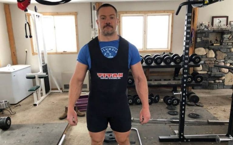 How Tight Should A Powerlifting Singlet Be (Singlet Sizing ...