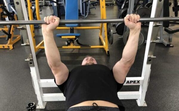 8 Best Exercises To Build A Chest And Leg Workout ...