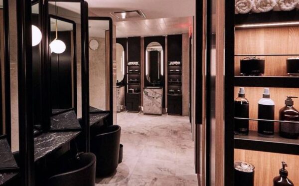 18 Best Gyms With Showers (Cleanliness & What's Included ...